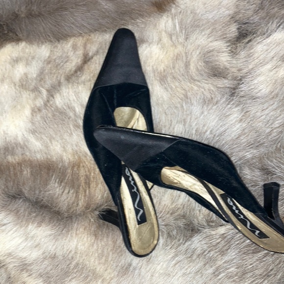 Nina | Shoes | Black Velour Satin Toe Slipon Shoe 2 2 Heel | Poshmark